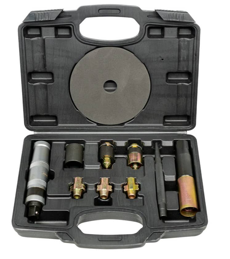 Specijalni alat za otklanjanje matica sa točkova u garnituri JBM